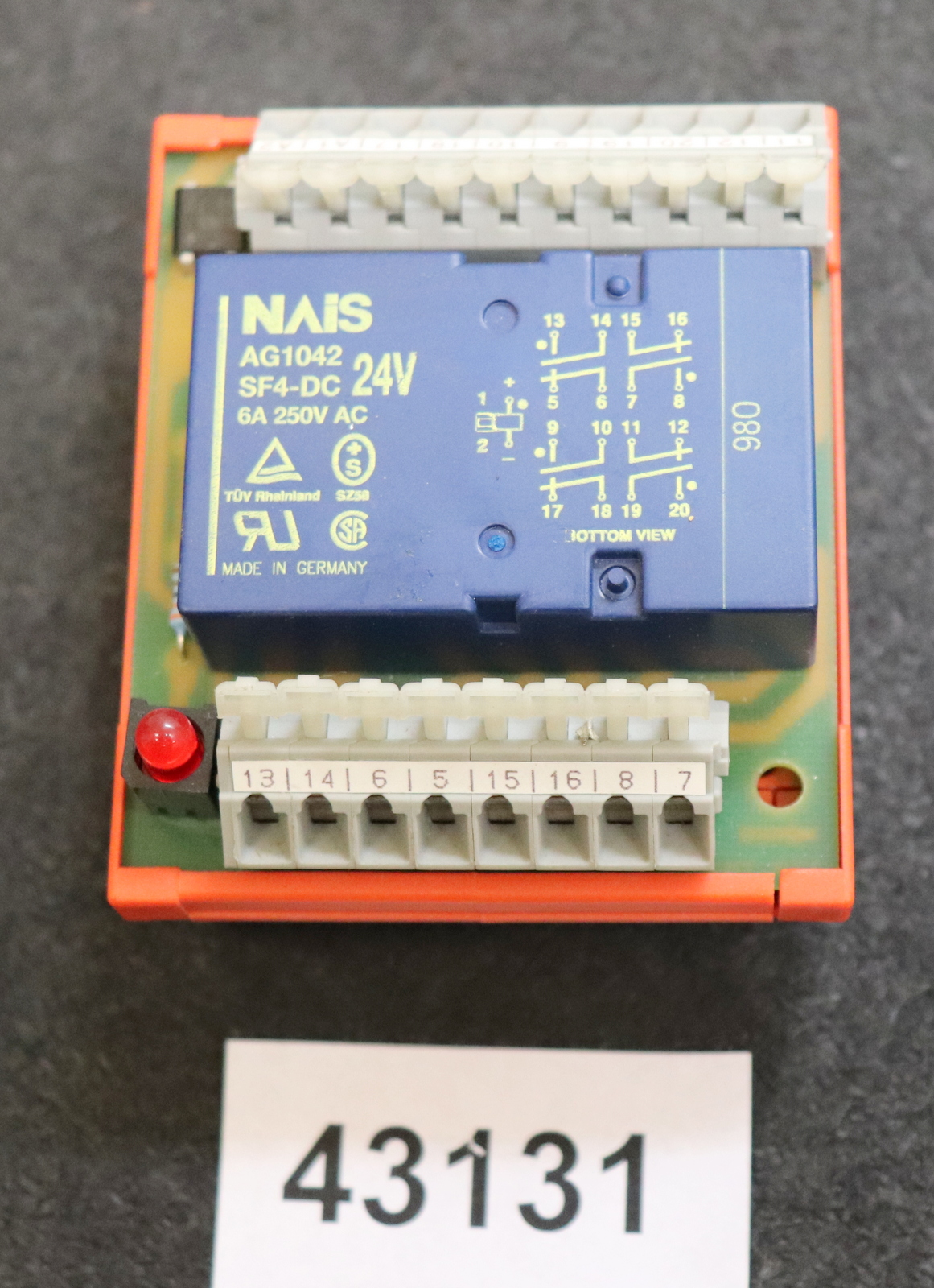 WAGO 18-Port Relay Board Module DIN Rail Mount 139-288 with NAIS AG1042 ...