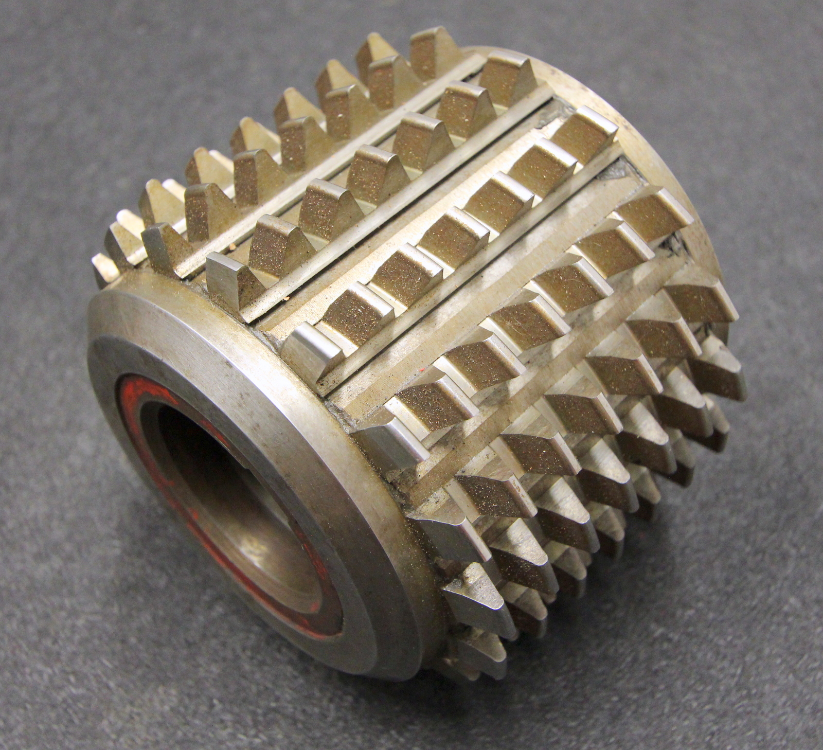 SAAZOR tunnel rolling cutter involute spline hob m= 4mm 20° EGW ...